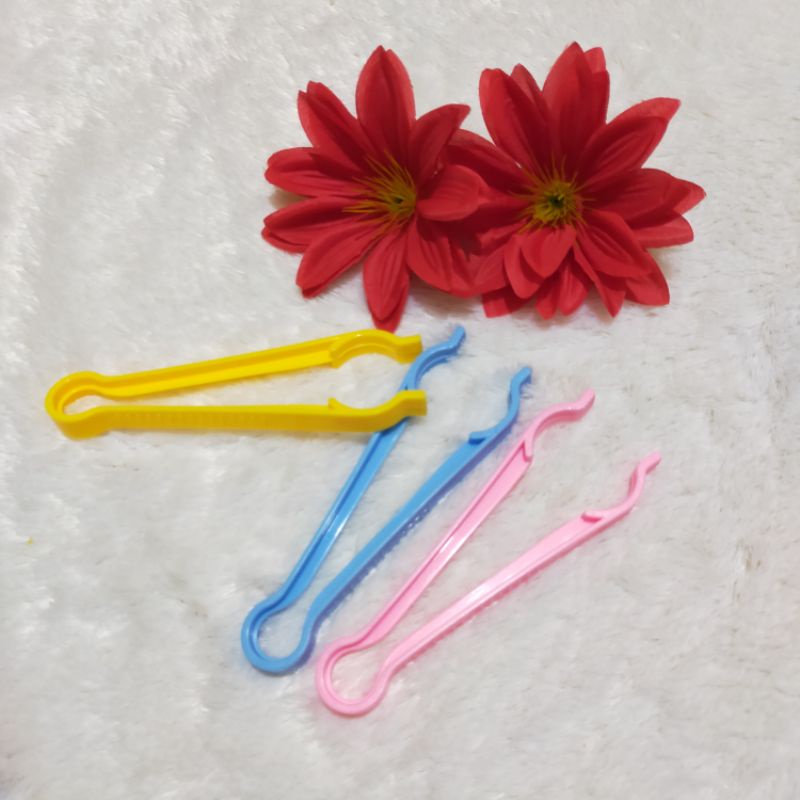 Jual PENJEPIT BOTOL SUSU / CAPITAN STERILISASI PENCAPIT BOTOL | Shopee ...