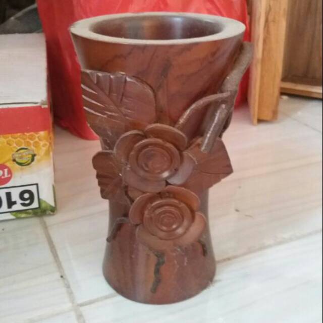 Jual Vas bunga kayu jati ukir tempel Bunga. Dimensi 8 x 24 cm.l ...