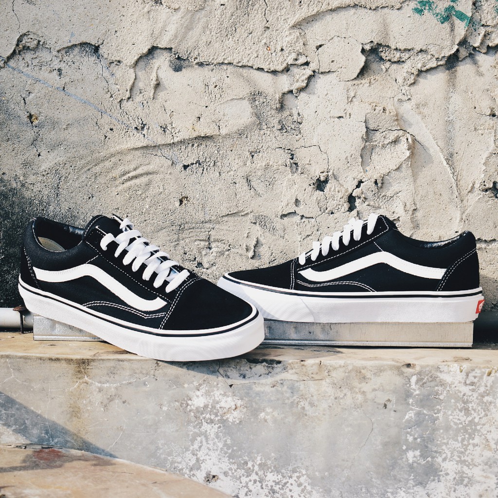 Jual VANS OLDSKOOL BLACK/WHITE CLASSIC (ORIGINAL) | Shopee Indonesia