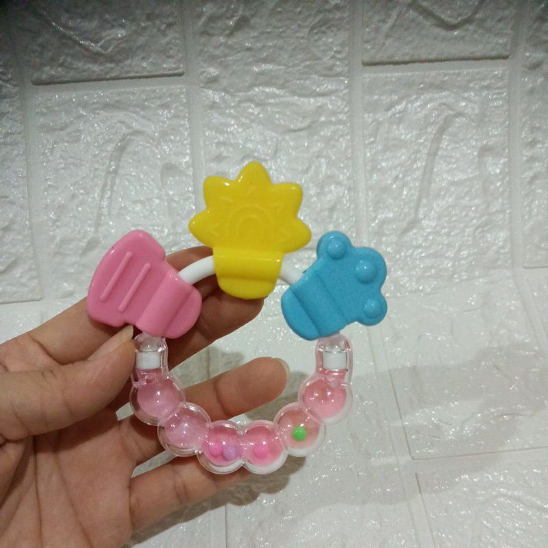 Jual LYSASHOP - GIGITAN BAYI MAINAN TEETHER BANANA ANGGUR STRAWBERRY ...