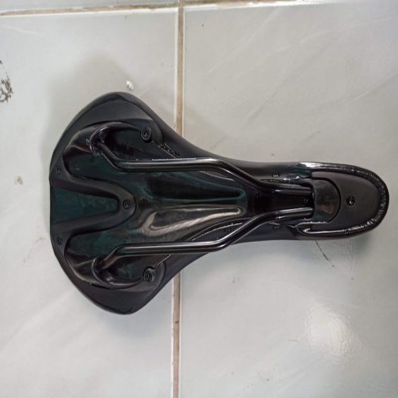 Jual NP BIKE sadel saddle velo race black untuk sepeda mtb road bike ...