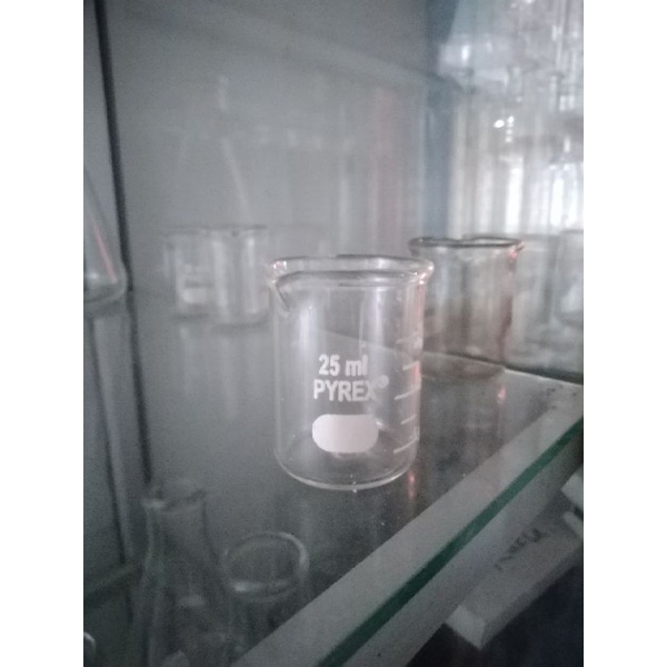 Jual Gelas kimia beaker 25 ml Pyrex tahan panas | Shopee Indonesia