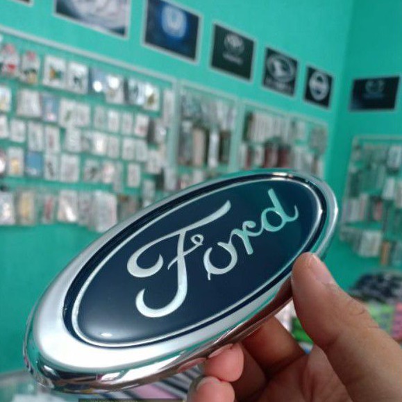 Jual Emblem logo FORD untuk fiesta laser ranger ecosport escape everest ...