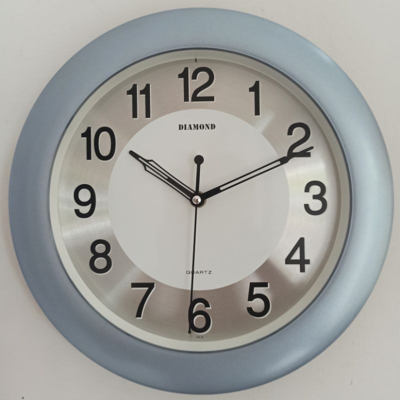 Jual jam dinding diamond sweep tidak berisik 30cm | Shopee Indonesia