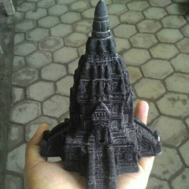 Jual MINIATUR CANDI PRAMBANAN BATU - SOUVENIR JOGJA - PAJANGAN | Shopee ...