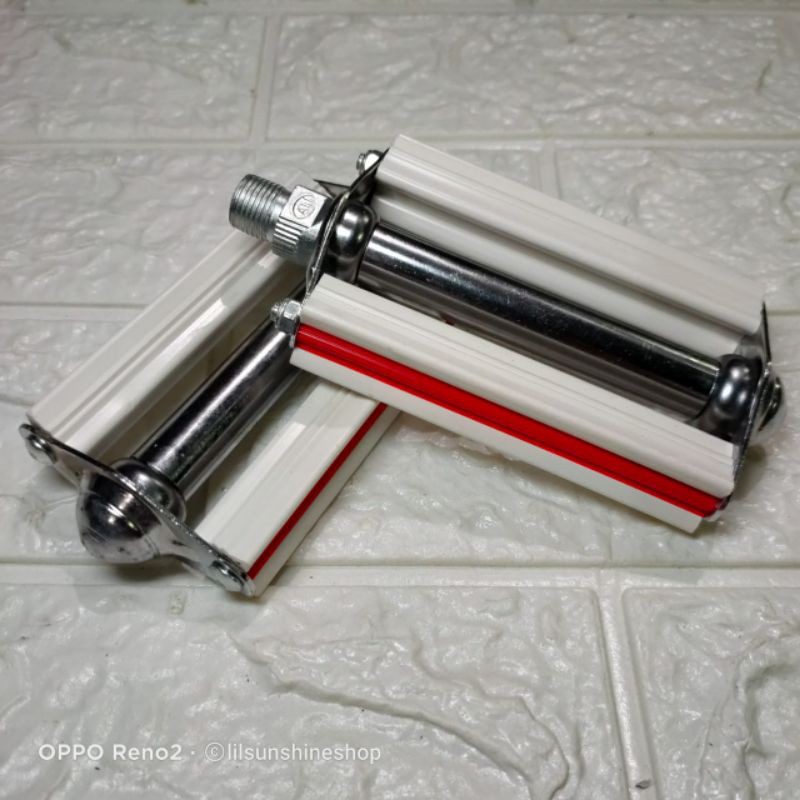 Jual Pedal Sim Hwa ALI Putih Les Merah Sepeda Antik Klasik Sepeda Unto ...