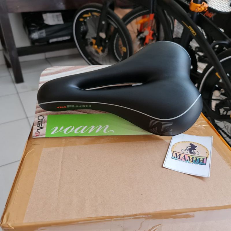 Jual Sadel Velo VL-3134 United Gel Lubang Hitam | Shopee Indonesia