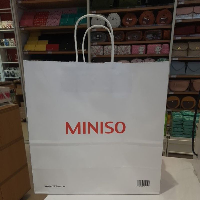 Jual Paper bag miniso (Medium) | Shopee Indonesia