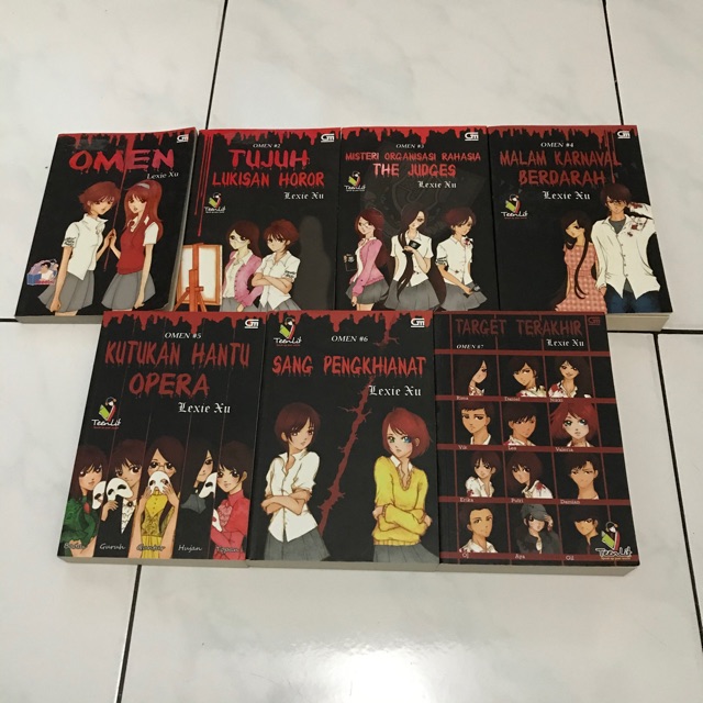 Jual Novel Teenlit Best Seller Omen Series by Lexie Xu | Shopee Indonesia