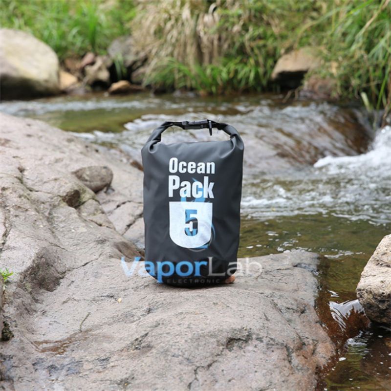 Jual 5L WATERPROOF DRY BAG OCEAN PACK TAS ANTI AIR SHOULDER DUFFLE OUTDOOR RENANG | Shopee Indonesia