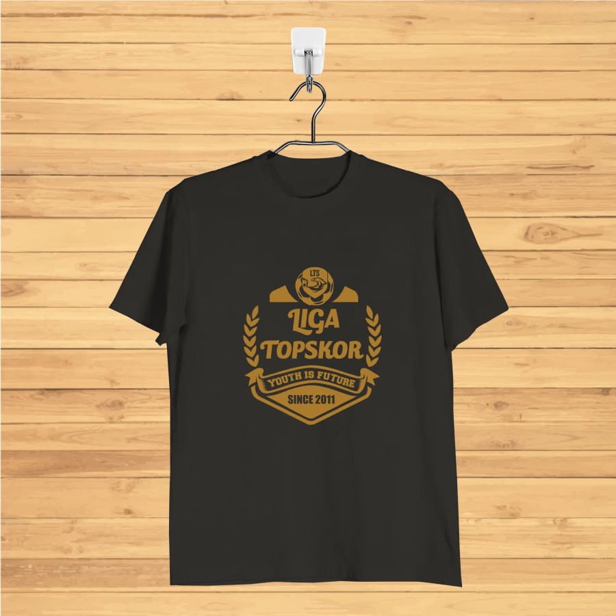 Jual KAOS LIGA TOPSKOR LOGO GOLD - HITAM PENDEK | Shopee Indonesia