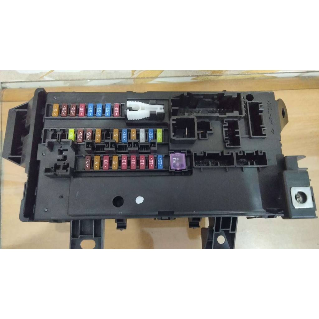 Jual box sekring rumah sekring terios rush 2018-2022 (daihatsu ...