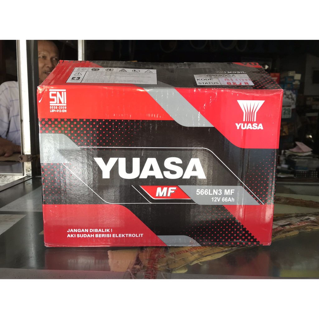 Jual Accu Aki mobil Kering Yuasa MF LN3 (566LN3) Innova Reborn Fortuner VRZ | Shopee Indonesia