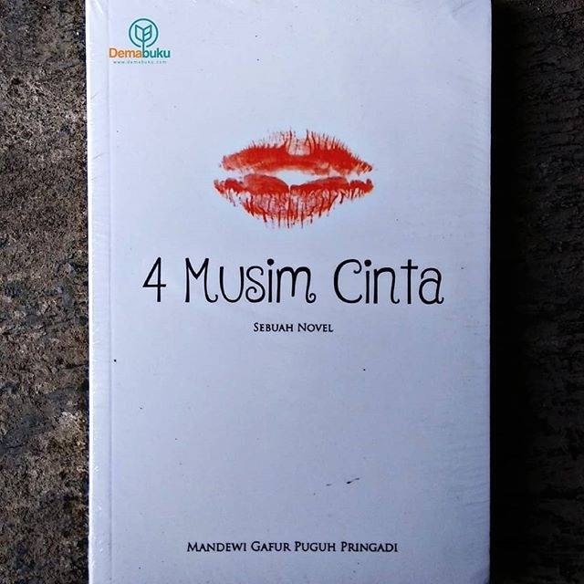 Jual 4 Musim Cinta - Pringadi Abdi, dkk | Shopee Indonesia