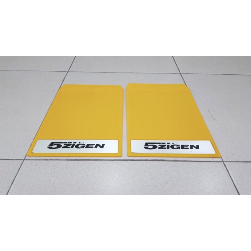 Jual MUD GUARD UNIVERSAL BIRU KUNING MERAH HITAM UKURAN 24CM X 37CM ...