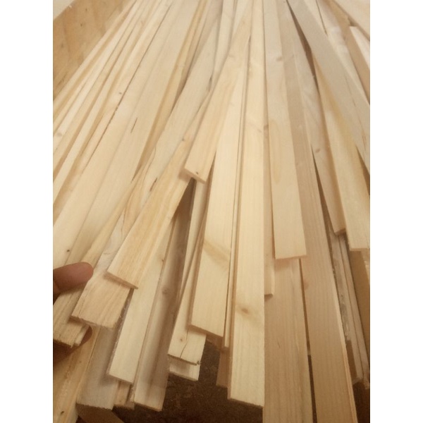 Jual Reng Kayu Jati Belanda 100x3x1 Isi 10pcs List Kayu Pinus Jati ...