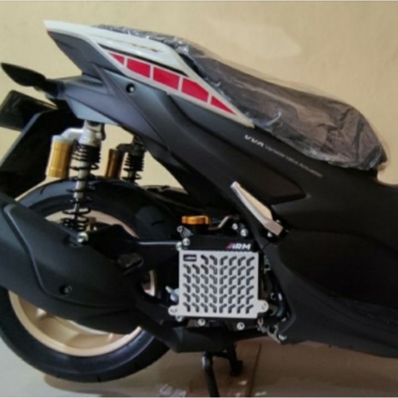 Jual Cover tutup Radiator Yamaha Nmax 2015 - 2024 Yamaha Aerox old dan ...