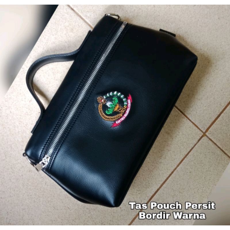 Jual Tas Pouch Warna Persit Logo Bordir warna dilengkapi dengan tali ...
