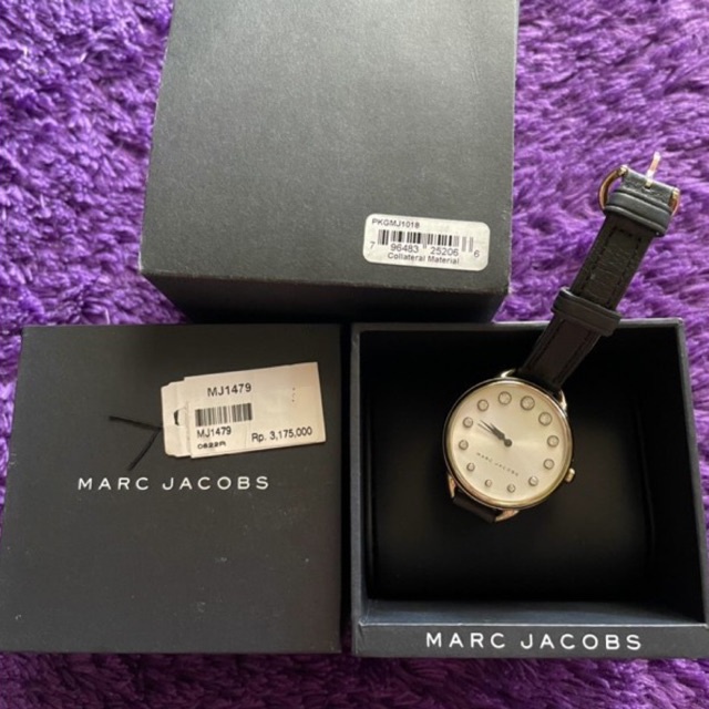 Jual Marc jacobs betty watch MJ 1479 | Shopee Indonesia