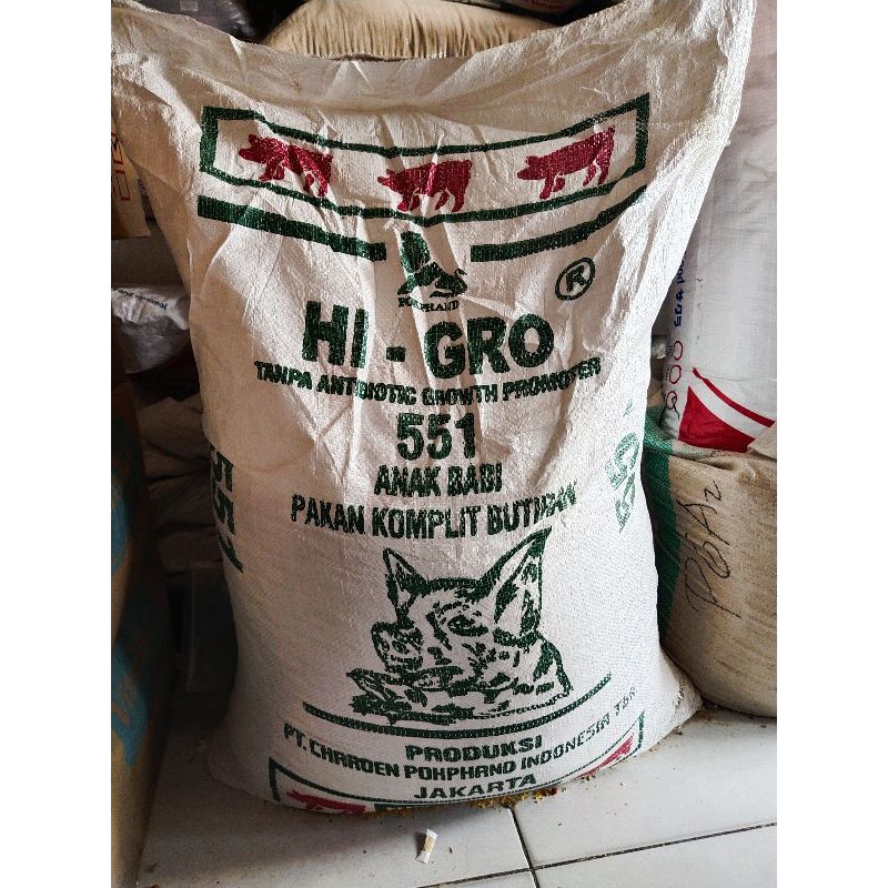 Jual PUR VOER PAKAN TERNAK 551 pur babi menggemukan | Shopee Indonesia