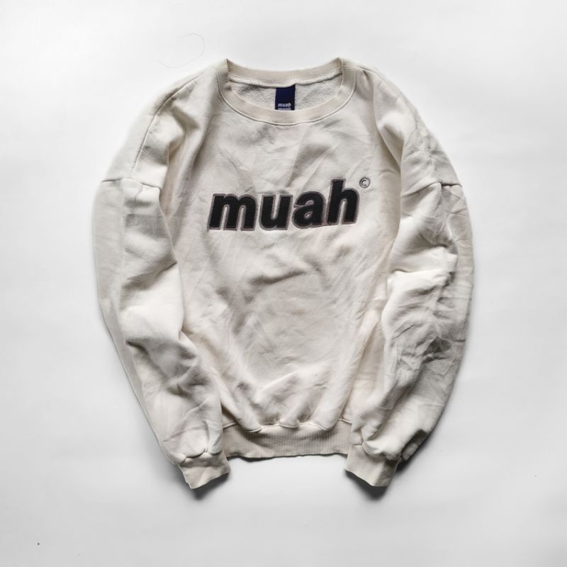 Jual Crewneck muah muah | Shopee Indonesia