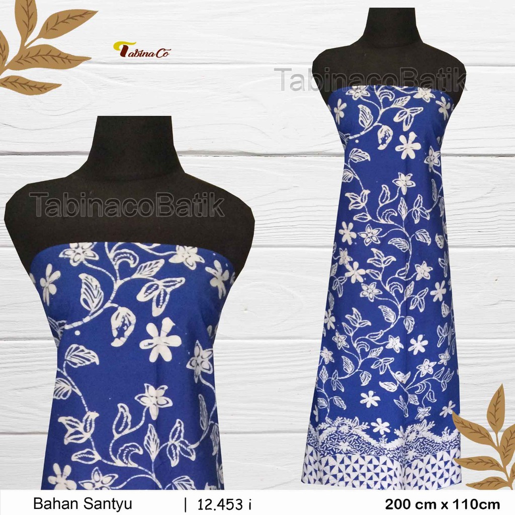 Jual kain batik warna biru kombinasi warna putih motif bunga 12.453i ...