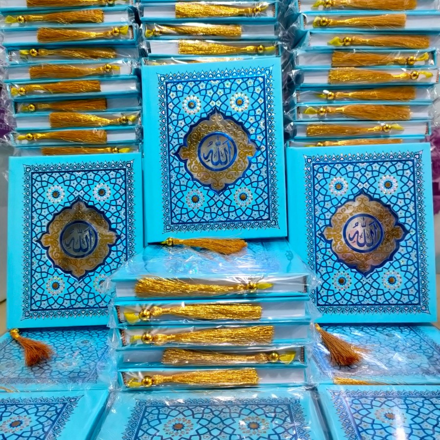 Jual Buku Yasin dan Tahlil Hard Cover Mozaik Biru Muda 192 hvs | Shopee ...