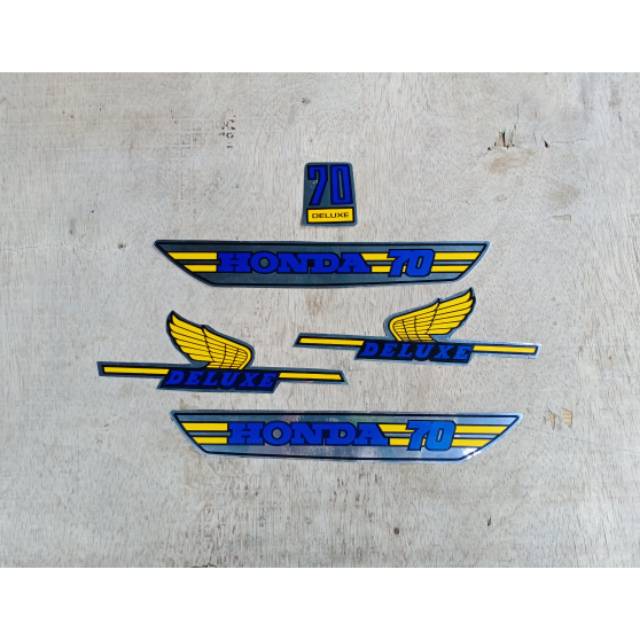 Jual Sticker Striping honda c70 fullset List body Honda c70 | Shopee ...