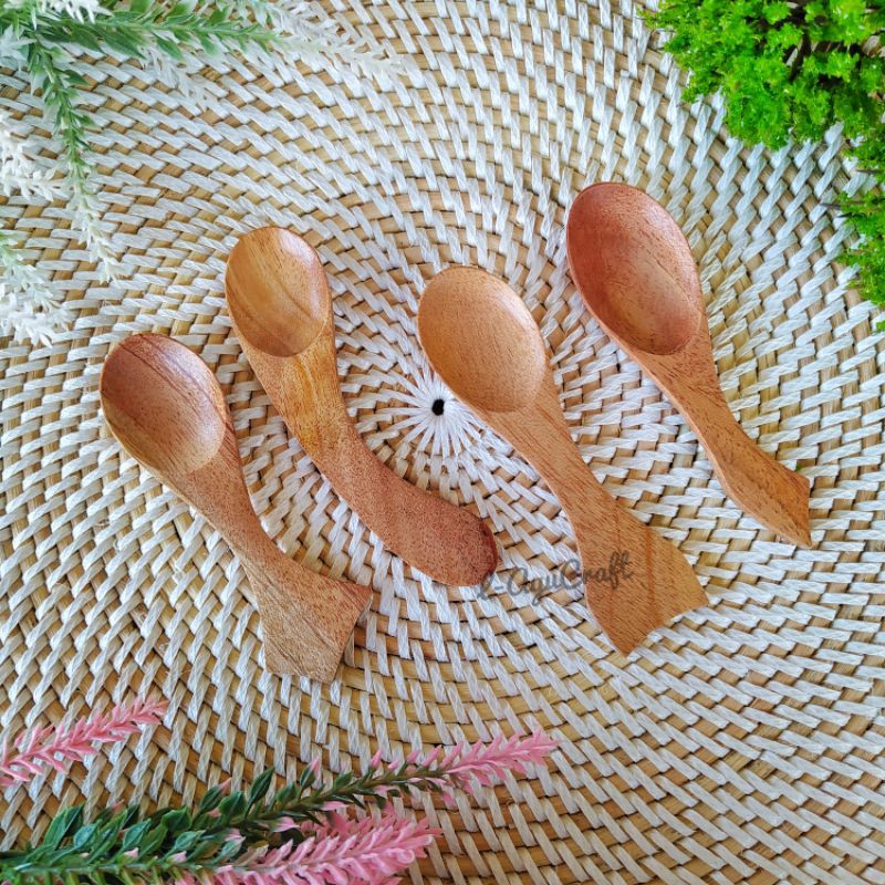 Jual L-AYUCRAFT Sendok karakter kayu mahoni 10cm | Shopee Indonesia