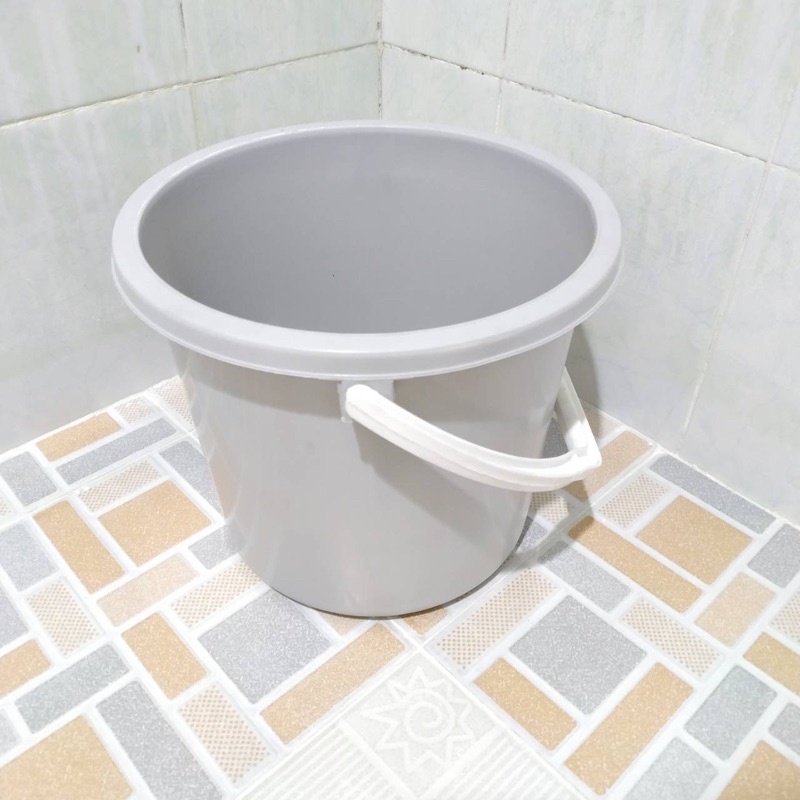 Jual Ember 2 Galon Plastik / Ember Kamar Mandi / Ember Plastik Warna / Ember Sedang | Shopee ...