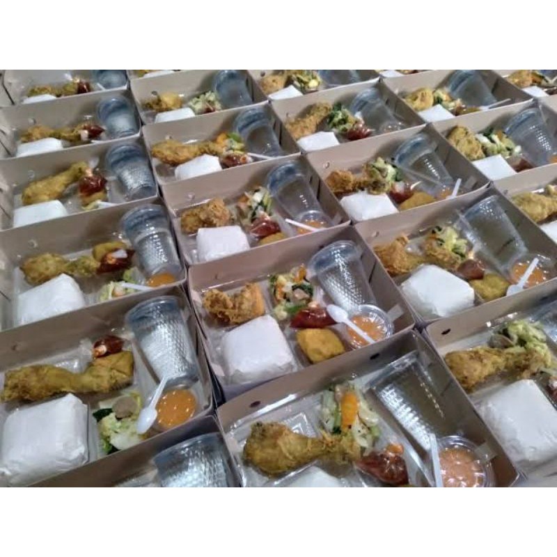 Jual Nasi Box Lengkap Puding Air Mineral Halal Murah | Shopee Indonesia