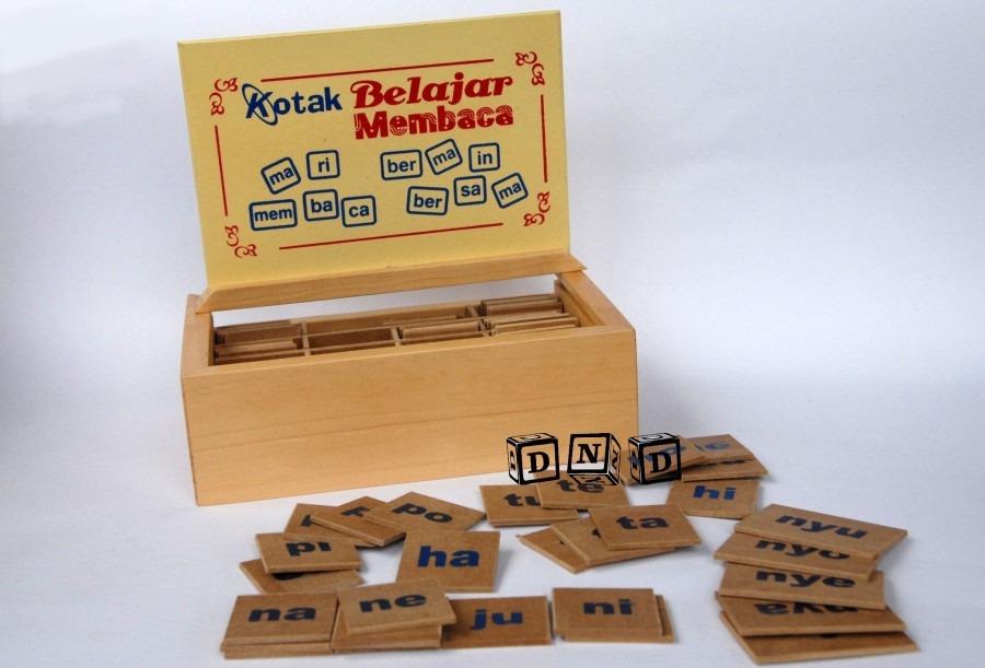 Jual [BEST SELLER] TokoDnD Mainan Kotak Belajar Membaca Baca Spelling ...
