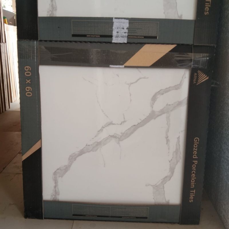 Jual granit lantai putih corak 60x60 by arna tiles | Shopee Indonesia