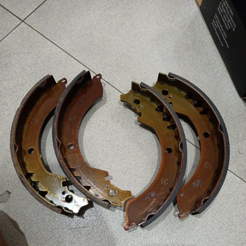 Jual Sepatu Rem Belakang Taft Gt/Feroza/Taruna/Terios | Shopee Indonesia