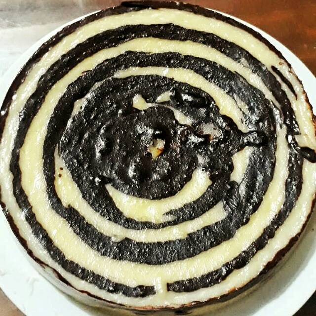 Jual NEW! ZEBRA CAKE / KUE ZEBRA ala SHARE.AHCAKE UK 18 CM | Shopee ...
