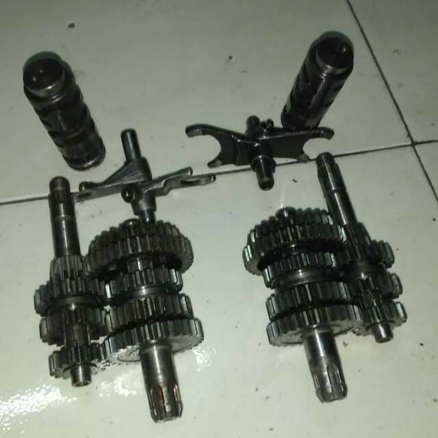 Jual GIGI GEAR GIR RASIO FIZR FIZ R F1ZR F1Z R FULL CLUTCH FULCLUTH ...