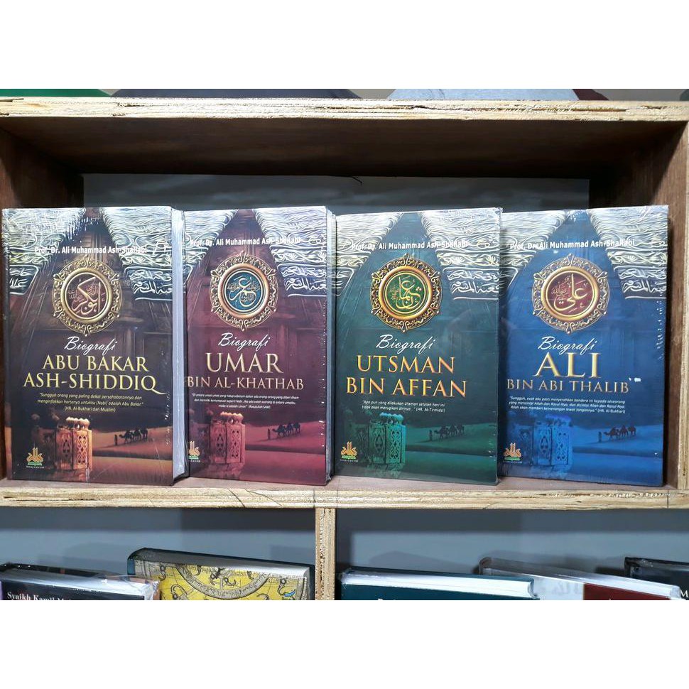 Jual Paket 4 Buku Biografi Khalifah Rasulullah Abu Bakar Ash Shiddiq Umar Bin Al Khathab Utsman ...