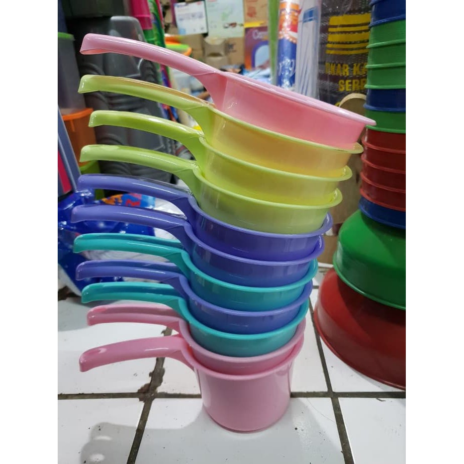 Jual Gayung Mandi Kecil Mini Mungil Viola | Shopee Indonesia