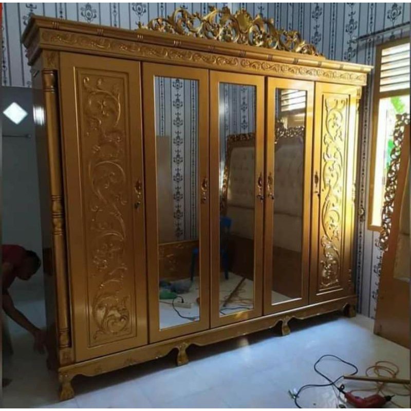 Jual lemari baju ukir jati duco gold | Shopee Indonesia