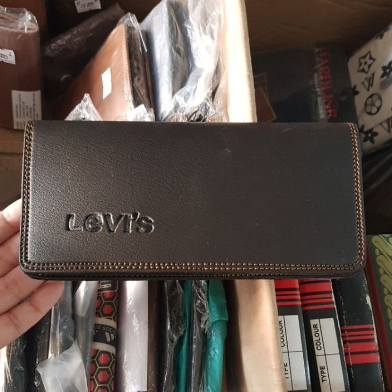 Jual DOMPET PANJANG PRIA/WANITA LEVIS, BAHAN BERKUALITAS HARGA MURAH ...