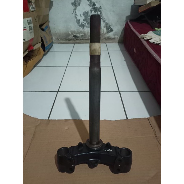 Jual Segitiga forg T shockbreaker depan YAMAHA XEON RC 125, XEON GT ...