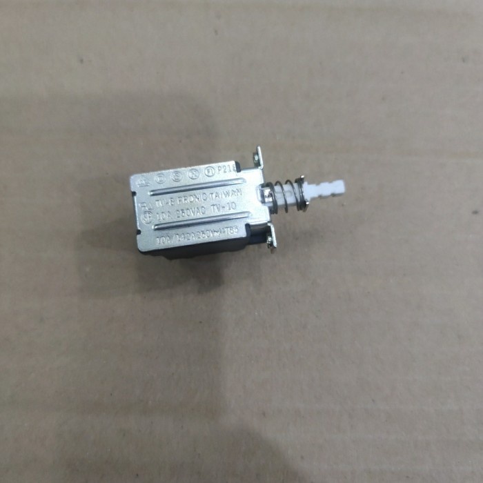 Jual Switcth saklar power on/off tv 4pin / switch tv import taiwan 4 ...