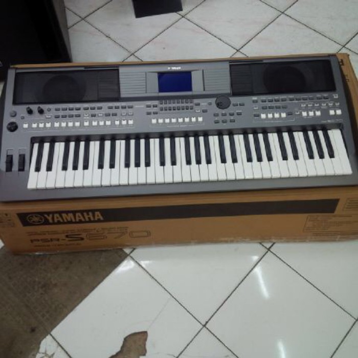 Jual Yamaha PSR S-670 / PSRS 670 / PSR 670 / Keyboard Arranger Garansi ...