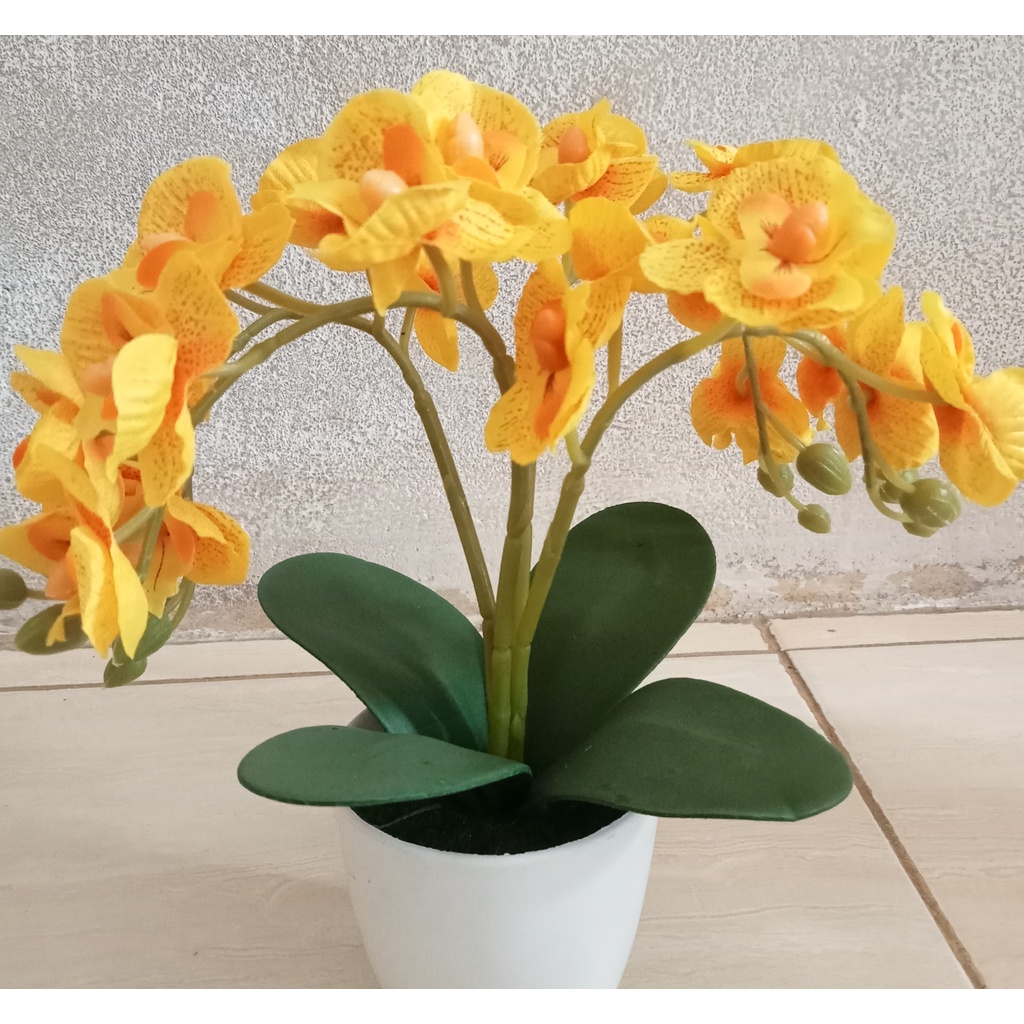 Jual bunga angrek mini artifisial lengkap dengan pot- 4 tangkai sudah ...