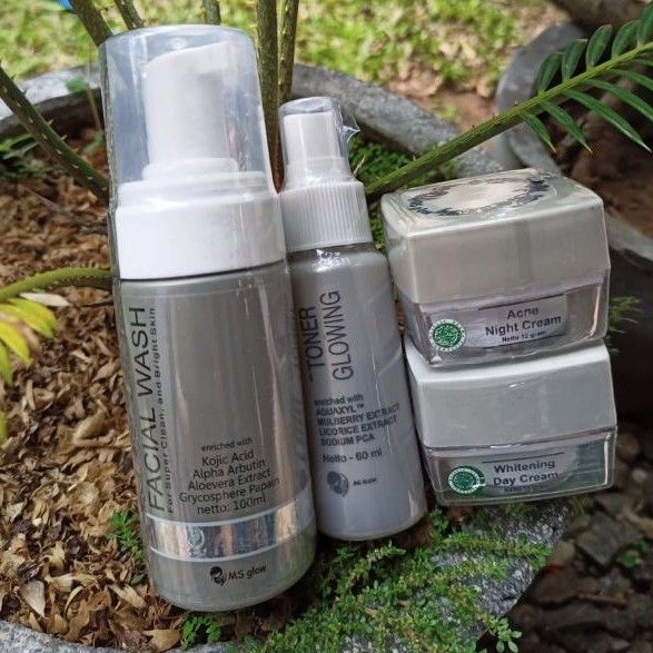Jual Paket wajah MS GLOW BARCODE | Shopee Indonesia