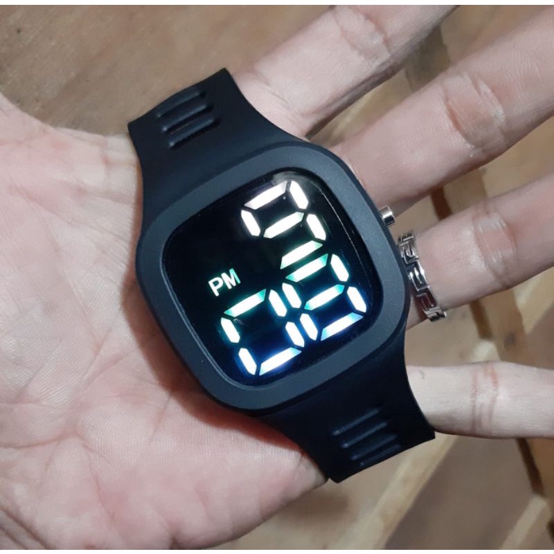 Jual Jam tangan led kekinian kualiatas halus free box | Shopee Indonesia