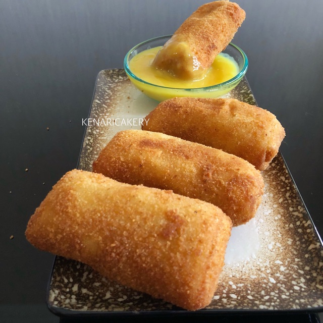 Jual Risoles Ragout isi 6 pcs isian ayam ragout 100% HALAL dan natural ...
