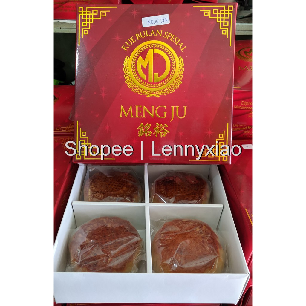 Jual Moon Cake - Kue Bulan Premium MengJu Mengju Pontianak isi 4 Pcs ...