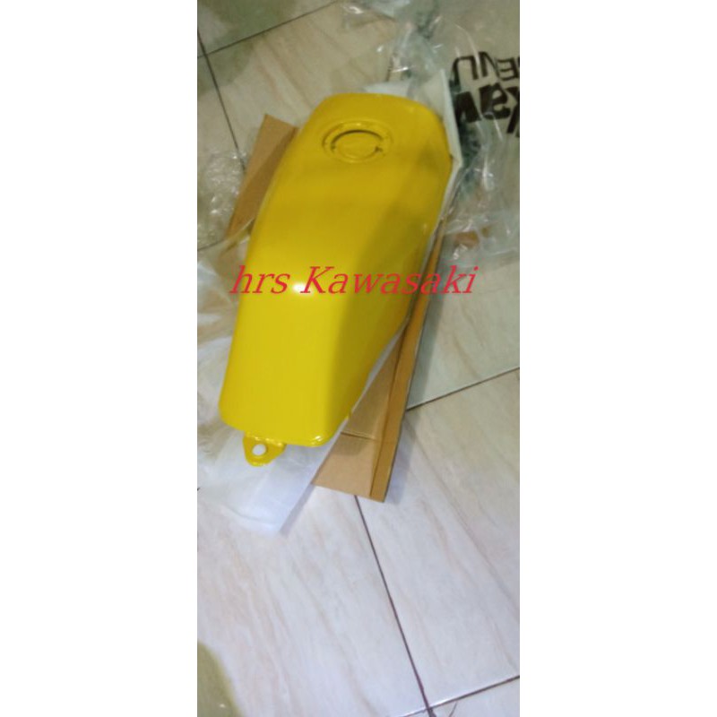 Jual tangki tengki ninja r ss warna kuning original | Shopee Indonesia