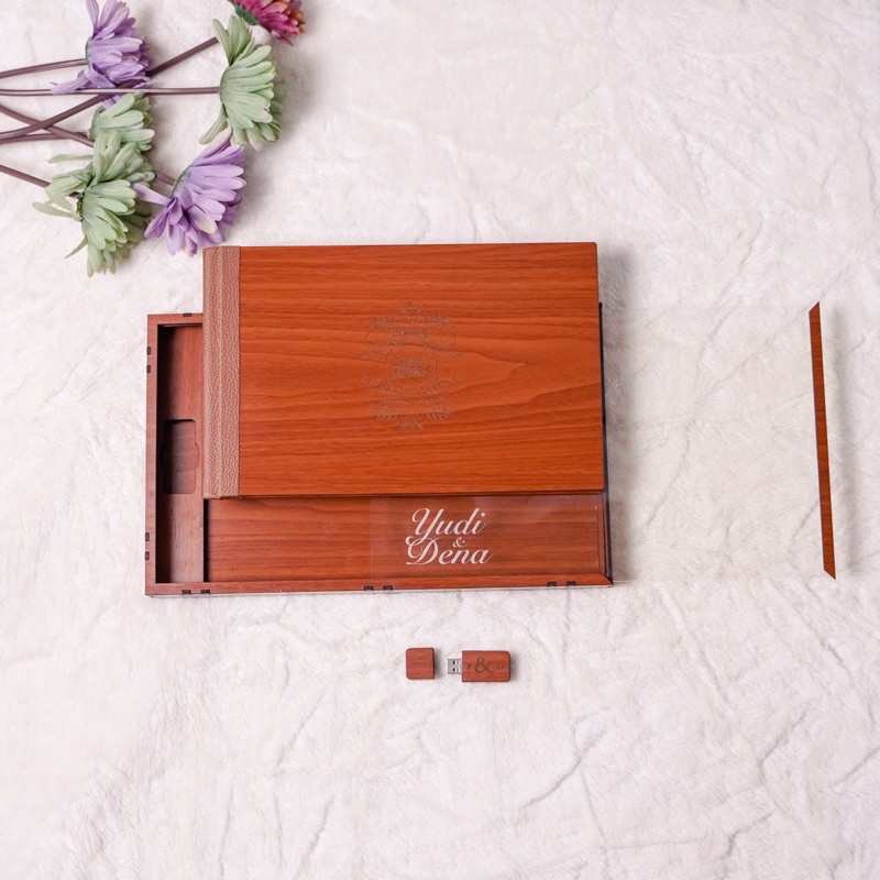 Jual 8RP PHOTOBOOK WITH ACRYLIC BOX Kotak Kayu Akrilik MAGAZINE ALBUM ...